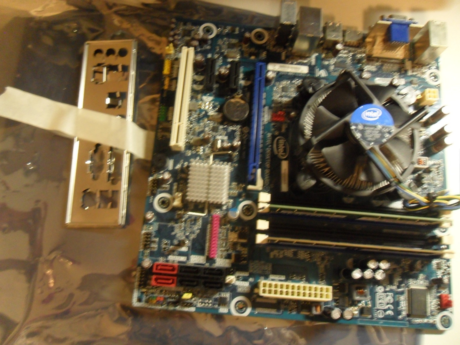 Intel DH55TC Motherboard with I5-660 3.3Ghz CPU & Samsung 4GB DDR3 & I ...