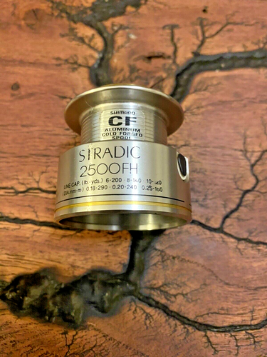 Pre Owned Shimano Stradic 2500 FH Spool Freshwater Salt Fishing ...