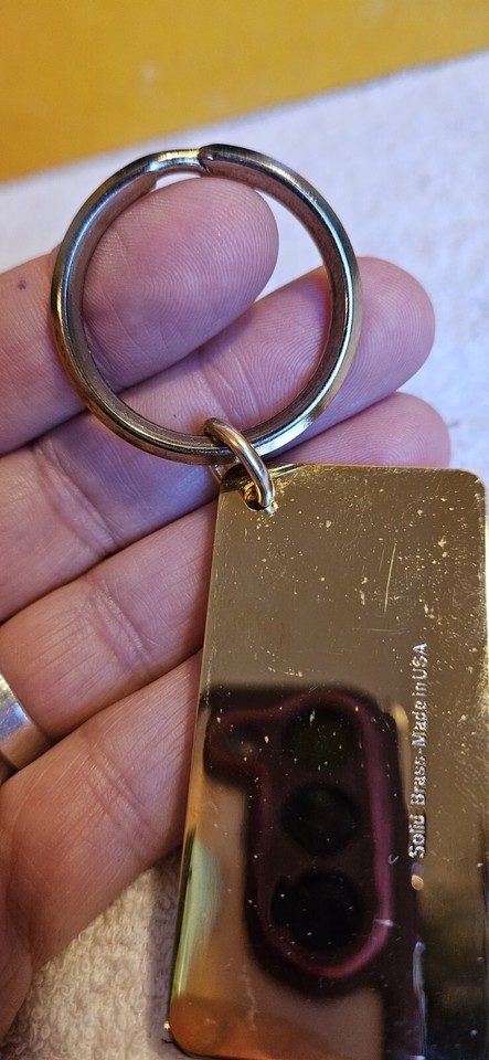 VIRGINIA SLIMS VTG LICENSE PLATE SOLID BRASS MADE IN USA KEYCHAIN ...