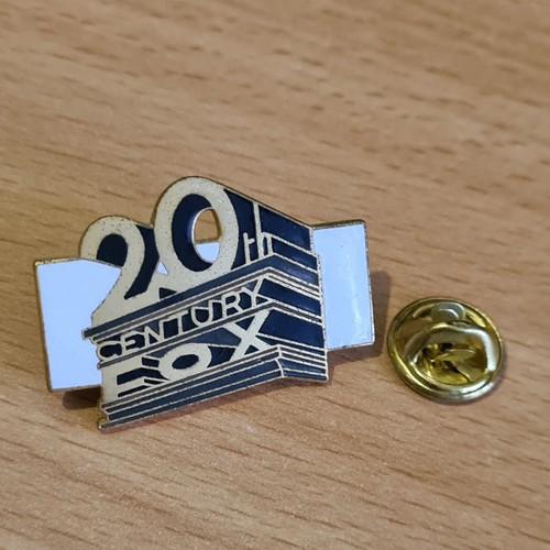 (H1) Pin's Pins PIN Badge - 20 th CENTURY FOX / SOCIETE DE PRODUCTION ...