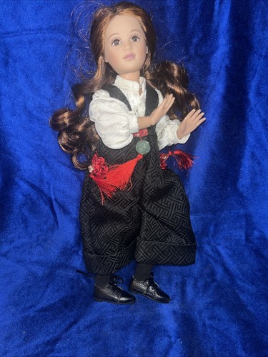 RUBY RED GALLERIA LORI SENSON DOLL LIA 12” | eBay
