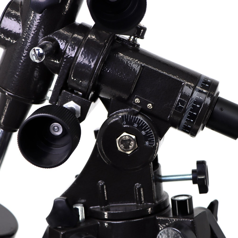 EQ4 equatorial mount with polar axis scope Vixen standard dovetail ...