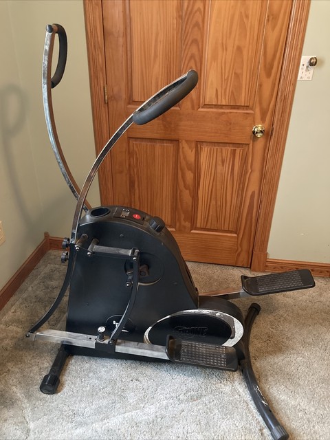 CYCLONE Dynamic Elliptical Cross Trainer BOUGHT NEW-LIGHTLY USED Ready ...