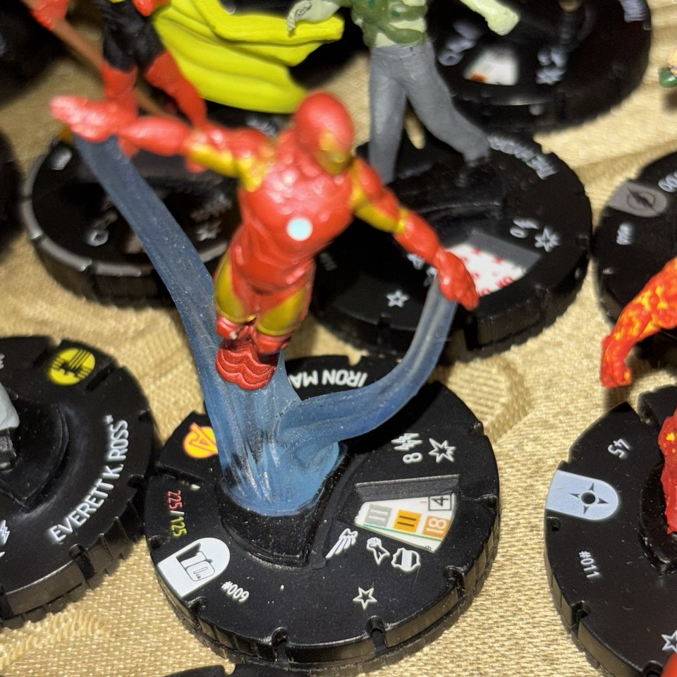 Marvel Heroclix Lot Of 20 LOT No Duplicates Wizkids Iron man Wolverine ...