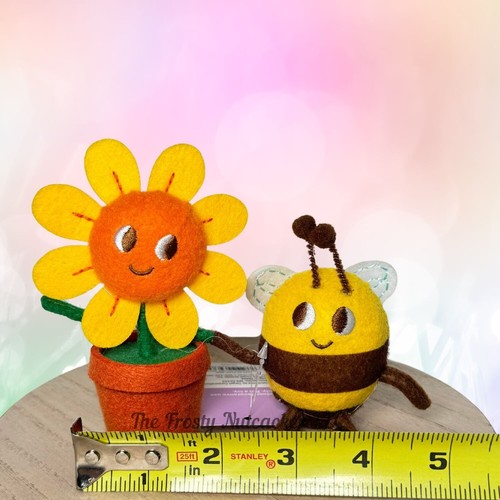 2024 Target Spritz Easter Spring Felt Duo Flowerpot and Bee for sale ...