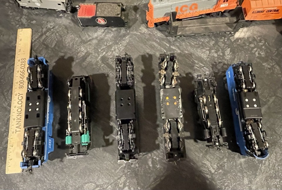 Set Of 23 Vintage Model Train Engines And Cars HO Scale As Is | eBay