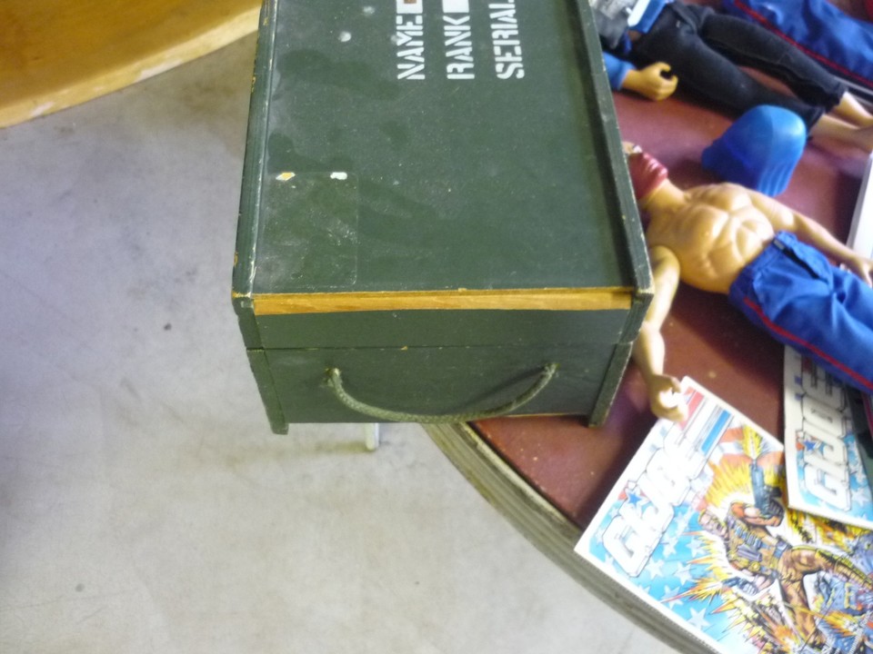 LOT VINTAGE 12 INCH GI JOES CLOTHES WEAPONS WOODEN BOX BOOTS DOG TAGS ...