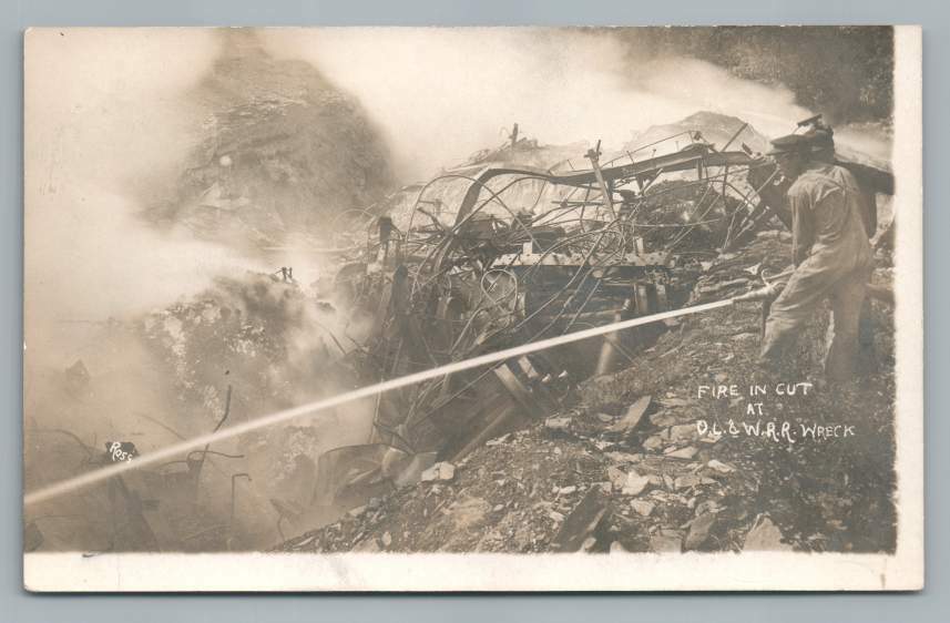 "Fire in Cut" DL&WRR Railroad Train Wreck RPPC Delaware Water Gap ...