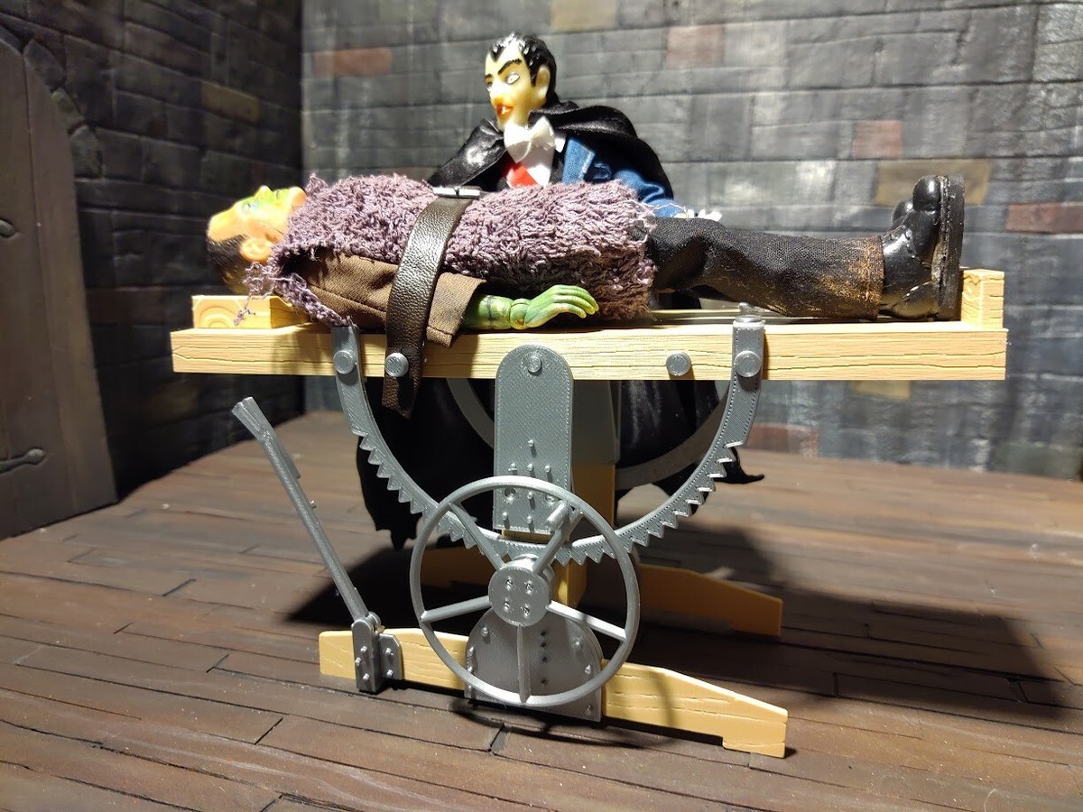 Frankenstein Laboratorium Tafel My Homemade Frankenstein Lab Table.