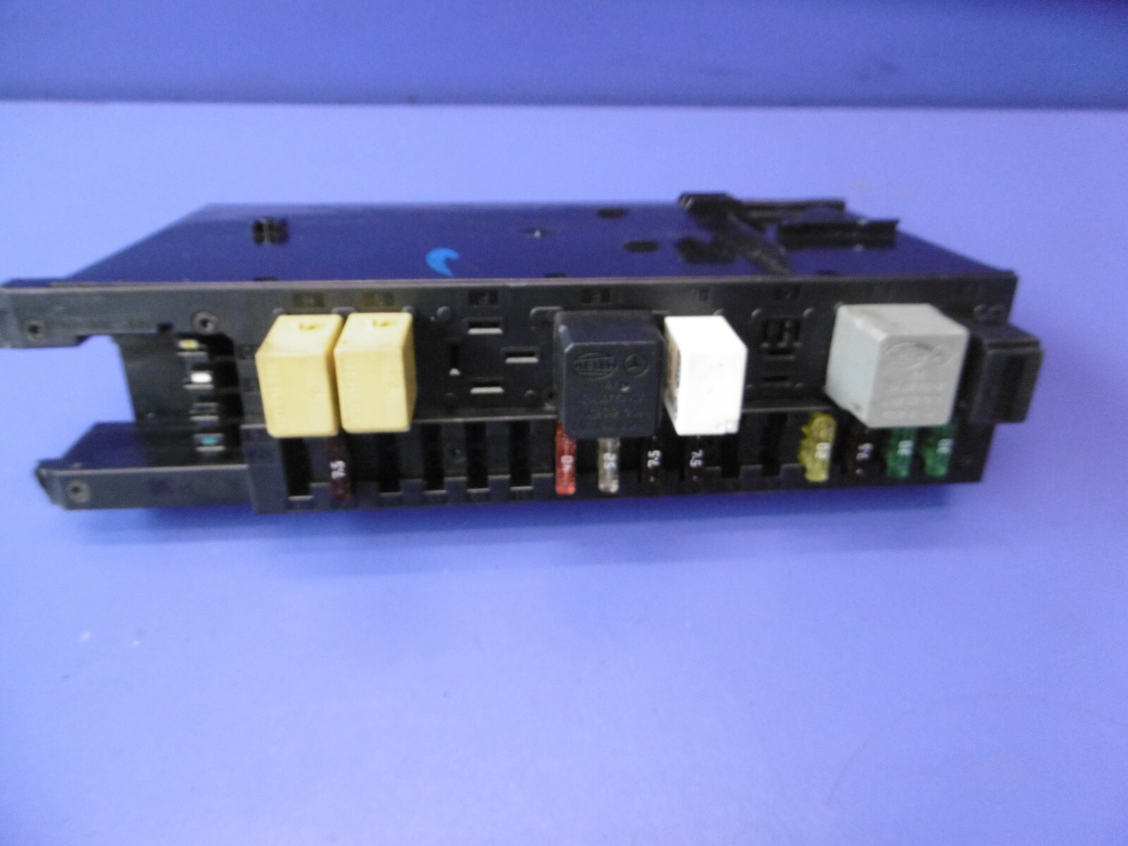 MERCEDES C CLASS W203 REAR SAM MODULE FUSE BOX 2035453401 | eBay UK