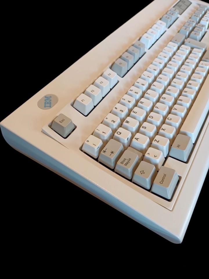 New IBM Model M by Lexmark Mechanical Keyboard made in USA, in Spanish ...