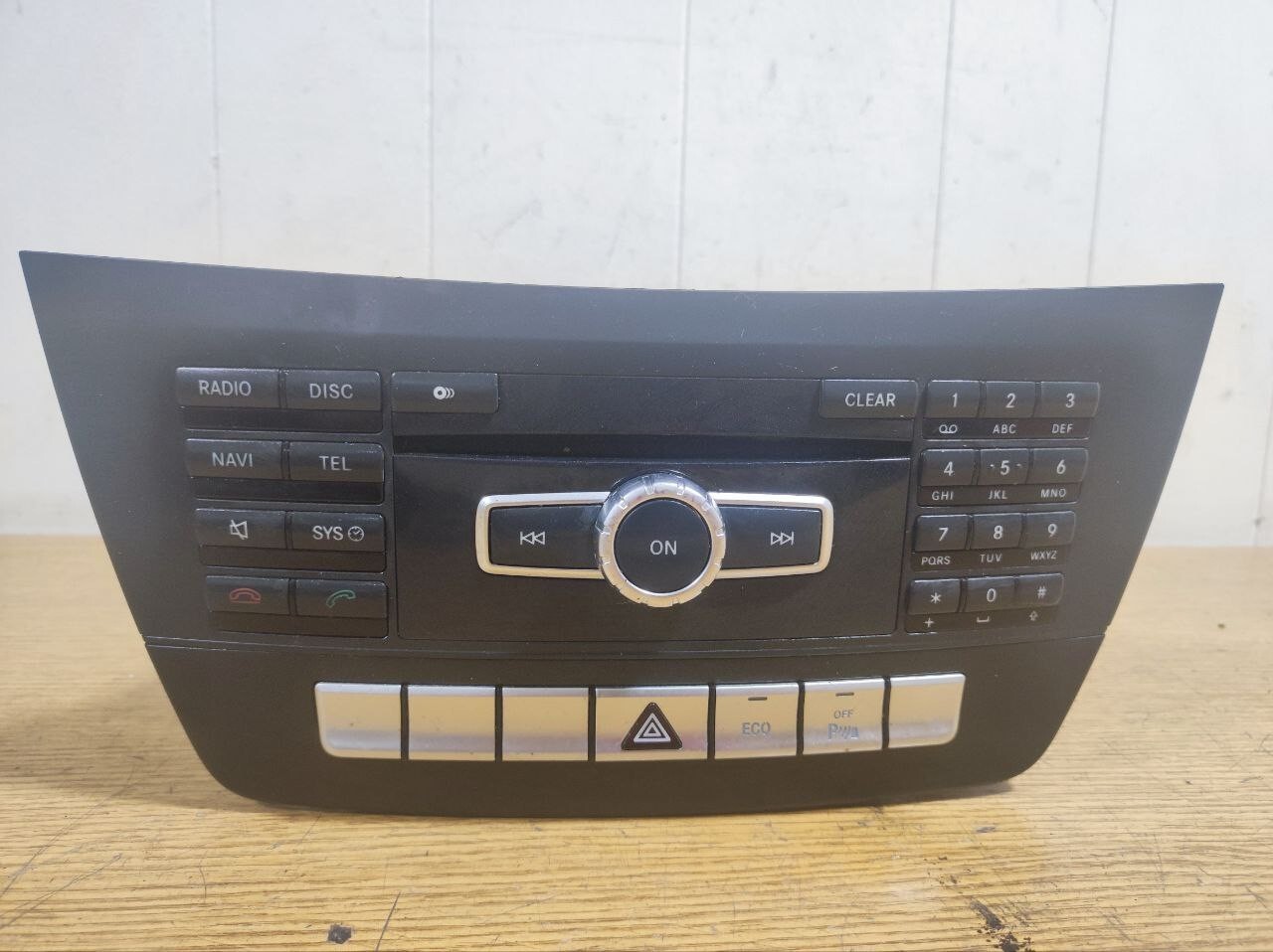 MERCEDES C CLASS W204 11-14 SAT NAV RADIO STEREO HEAD CD UNIT ...