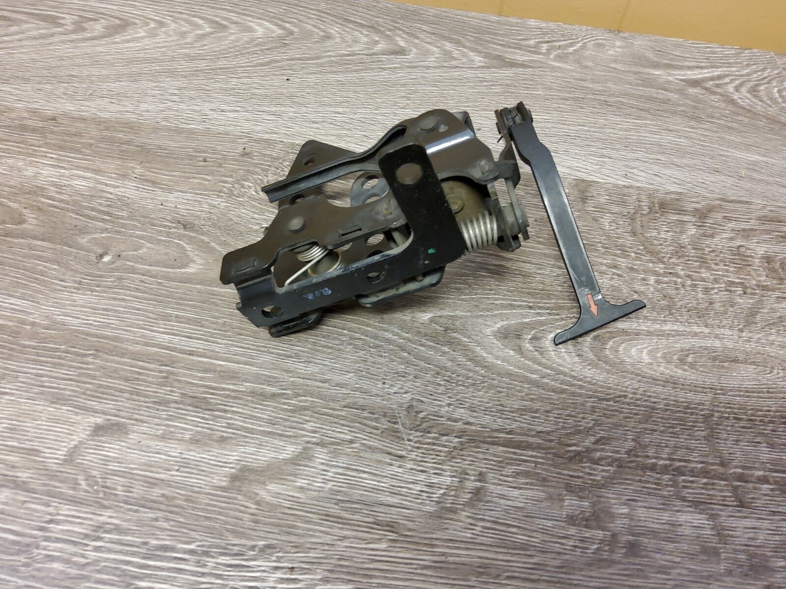 Mercedes-Benz S Class W221 Bonnet lock A2218800264 | eBay