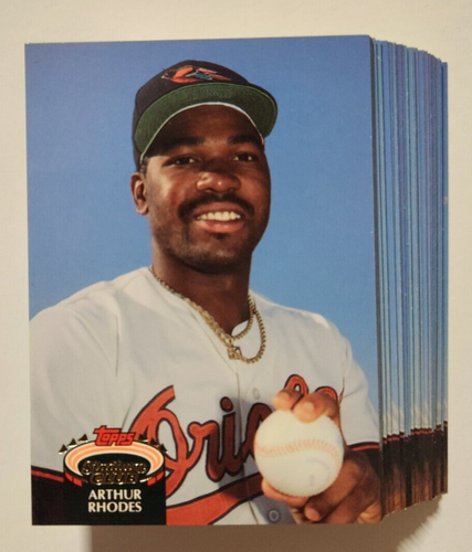 1992 ARTHUR RHODES BALTIMORE ORIOLES BASEBALL CARD #641 ( 35 CARD LOT ...