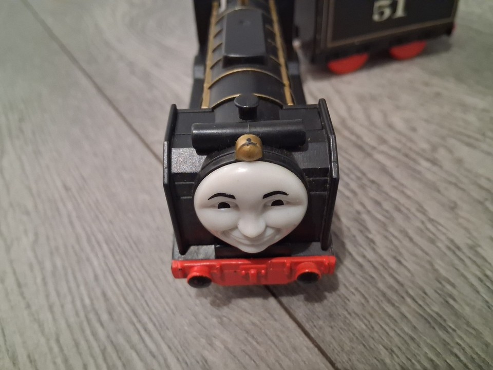 Thomas Trackmaster Hiro train with Tender. Old style Battery operated. TOMY | eBay UK