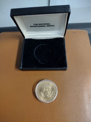 United States The National Bicentennial Medal 1776 1976 Statue of ...