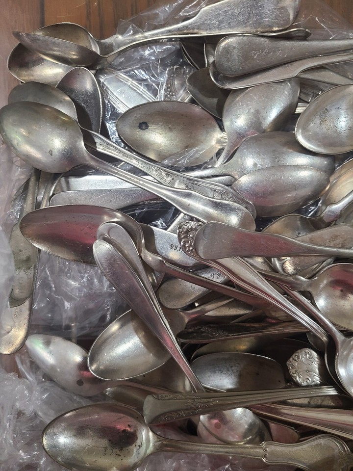 Vintage Huge Lot Mixed Silver Plated Silverware Flatware Knife Spoon | eBay
