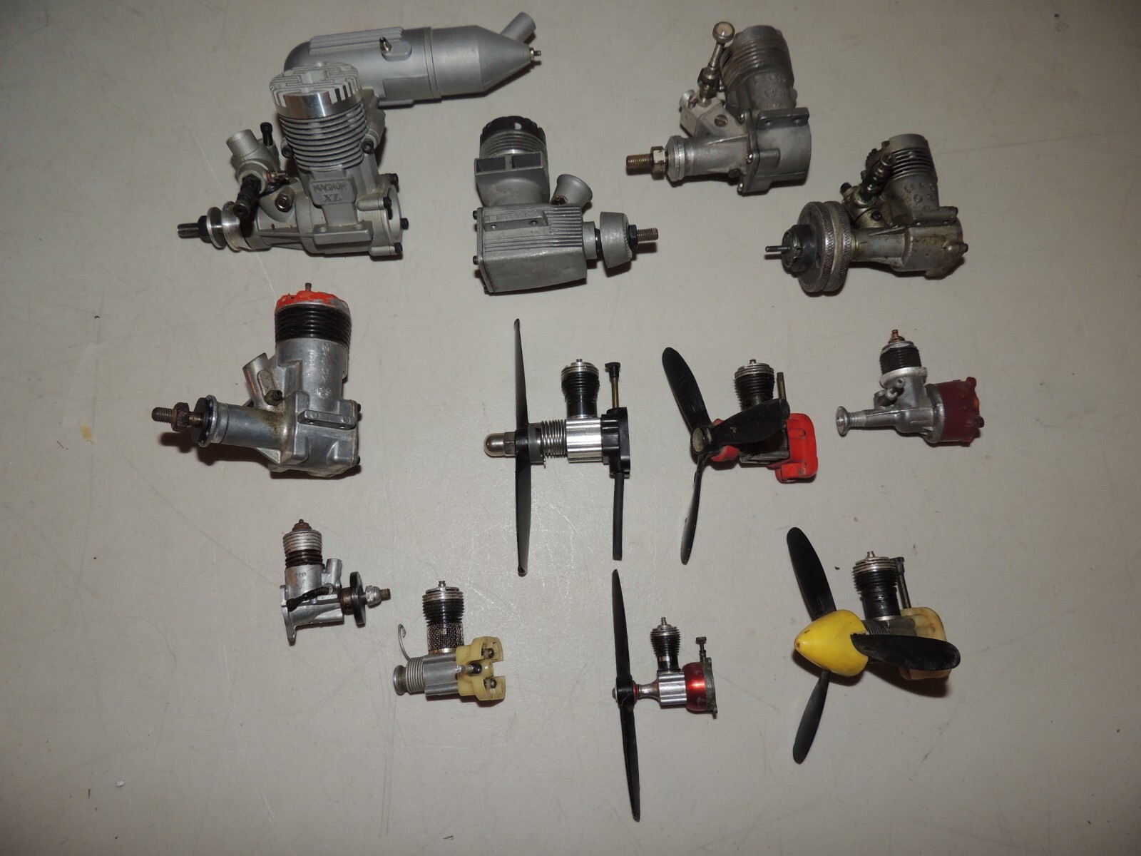 Vintage Nitro Engines, Estate Lot Of 12: Cox, McCoy, OK Cub, Enya ...