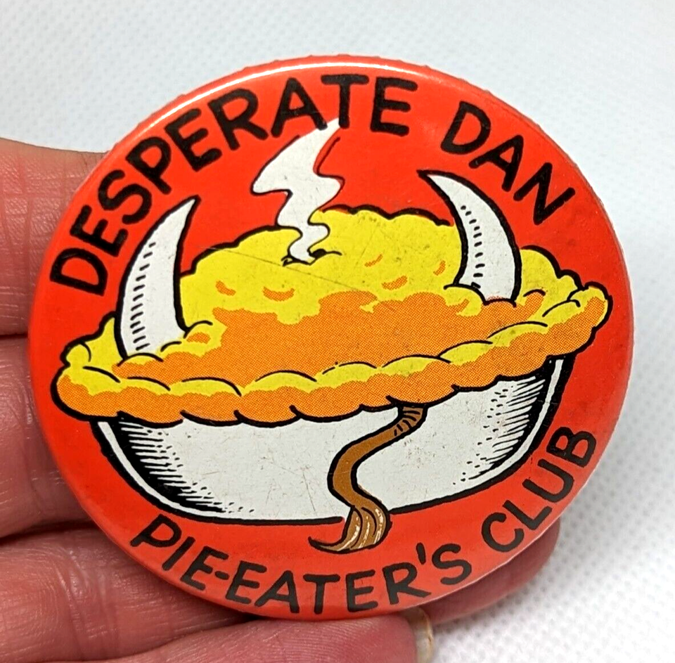 Vtg DESPERATE DAN CLUB Wild West The Dandy Comic 1978 Kids Pie Badge ...