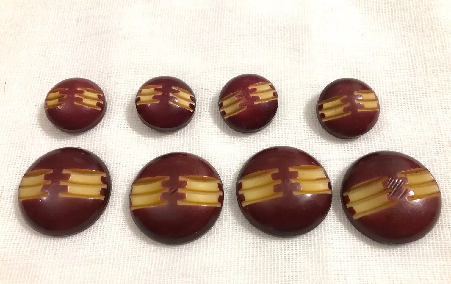 ⭐️ VINTAGE MOTHER /DAUGHTER CARVED CELLULOID MAROON BUTTONS~LOT OF 8 ⭐️ ...