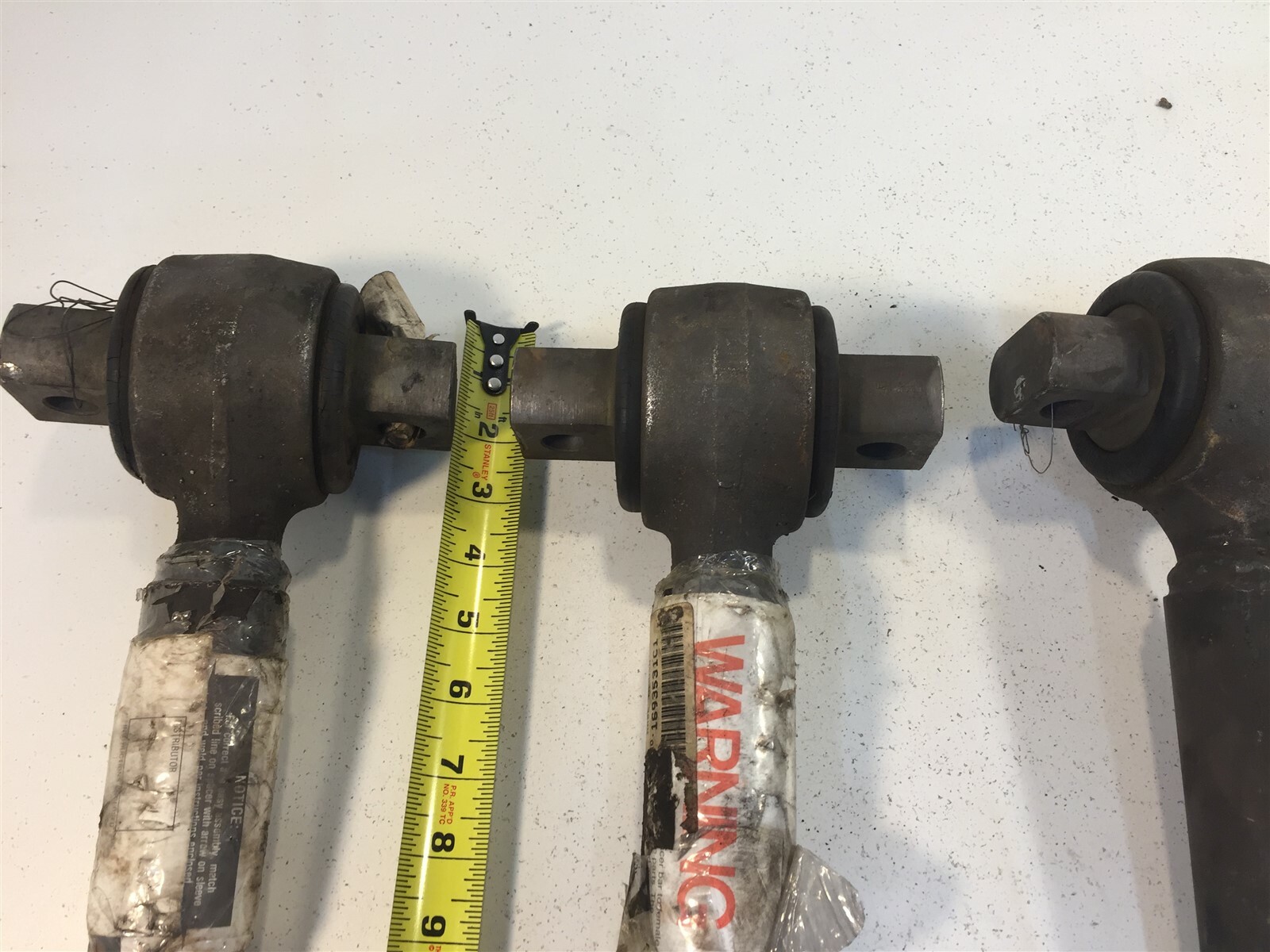 Genuine International 1693531C1 Tube | eBay