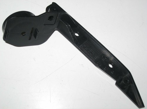 BMW E90 E91 Front Right Bumper Mounting Bracket 7058448 51177058448 New ...