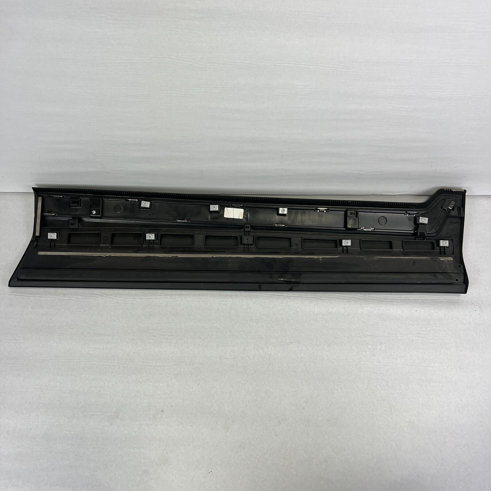 OEM 2017 - 2021 Honda CR-V Front Left Lower Door Molding Chrome 75332 ...