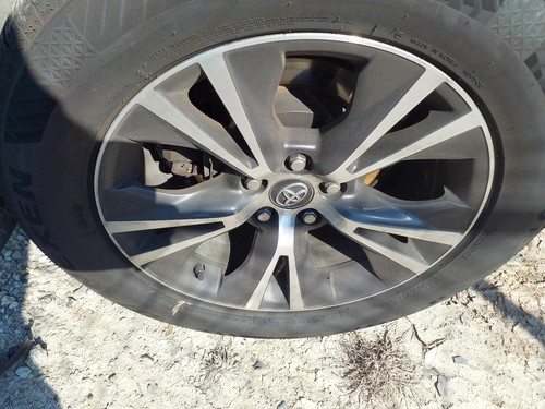 Used Wheel fits: 2017 Toyota Highlander 18x7-1/2 alloy 10 raised spoke ...