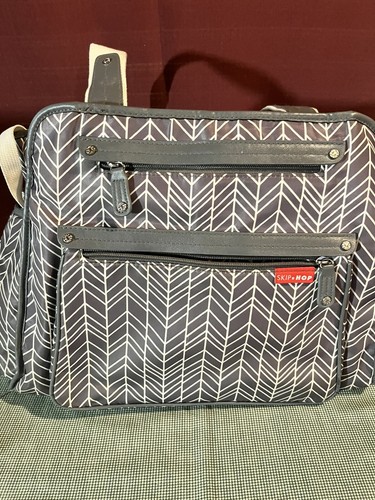 Skip Hop Weekender Travel Diaper Bag Duo Signature - Grey Feathers ...