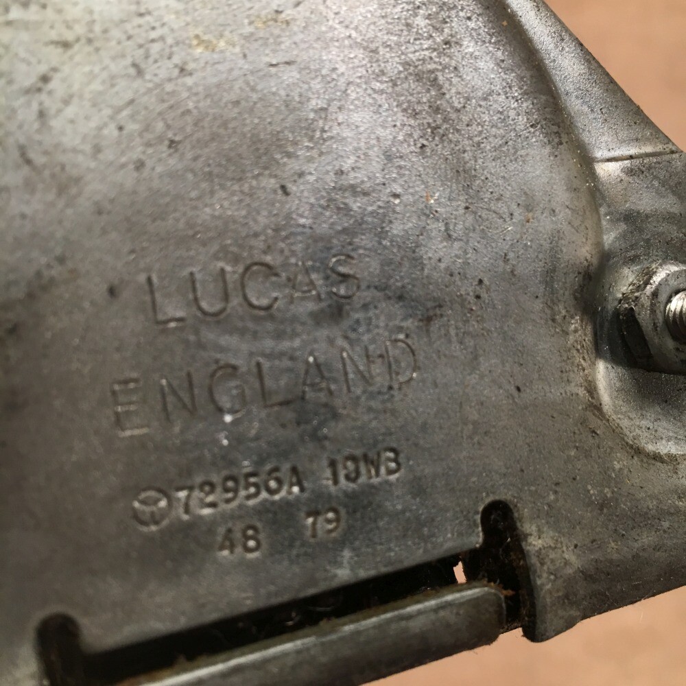 OEM Windshield Wheelbox Wiper Wheel Box Assembly LUCAS 72956A Original ...