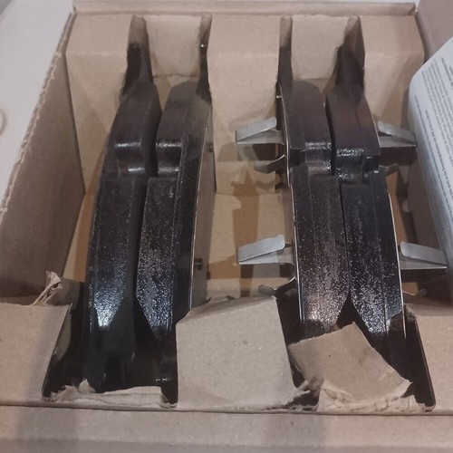 Disc Brake Pad Set OEM 68052369AD 68052369AE 68052369AA 68052369AB ...