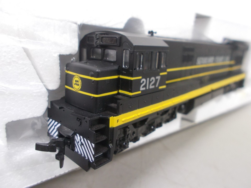 ATLAS # 8536~ SEABOARD COAST LINE U36C LOCOMOTIVE # 2127 W/ DCC PLUG ...