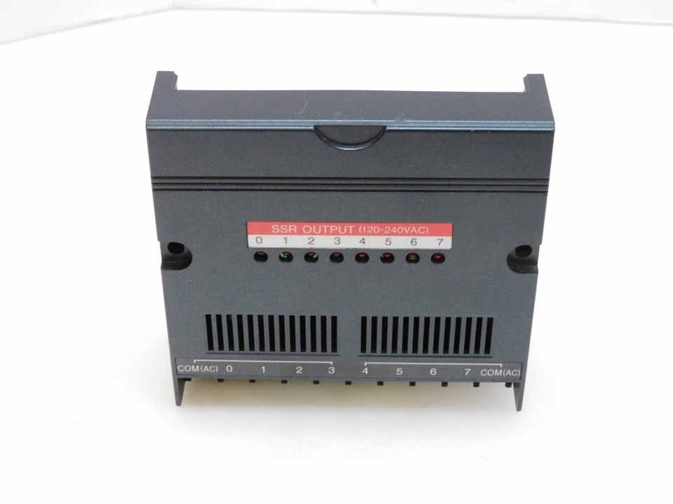 SQUARE D SY/MAX CLASS 8005 TYPE ST-108 OUTPUT MODULE A1 120-240VAC 50 ...