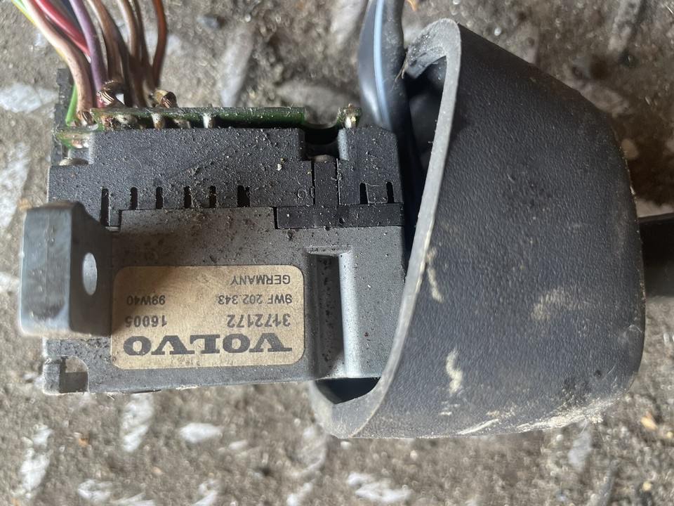 3172172 Turn Signal Switch for Volvo VNL 630 660 670 VNM 200 430 630 ...