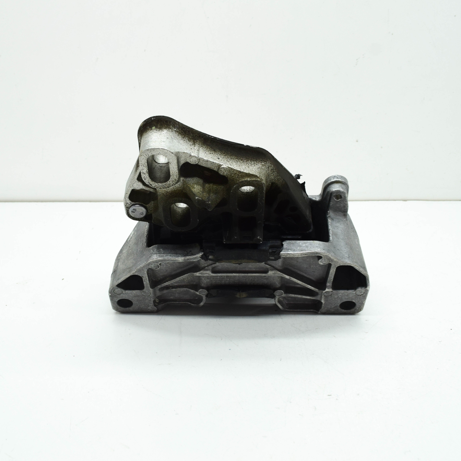 MERCEDES-BENZ CLA C118 Gearbox Left Mount A2472405400 NEW GENUINE | eBay
