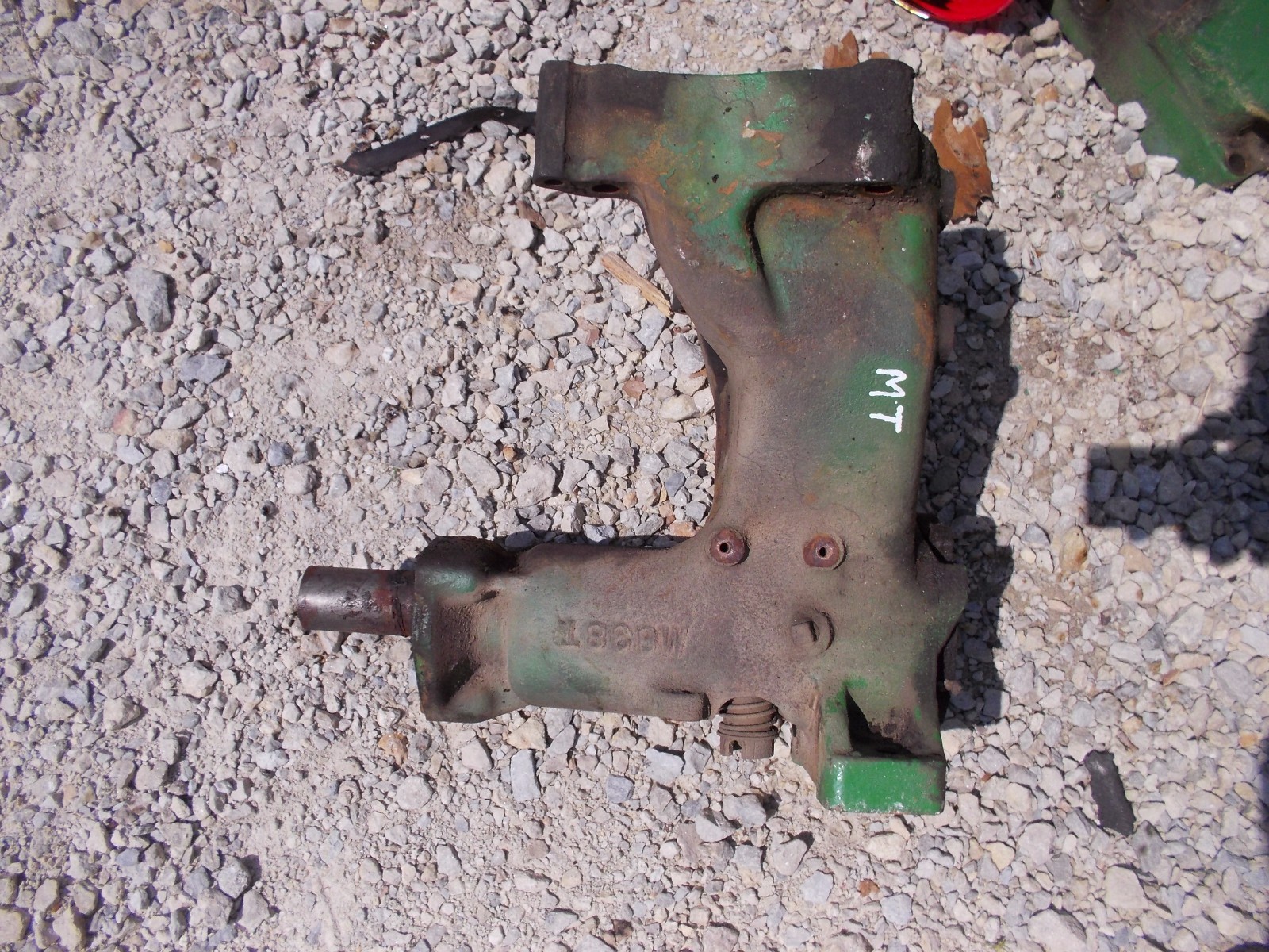 John Deere MT Tractor JD steering bolster pedestal shaft + housing ...