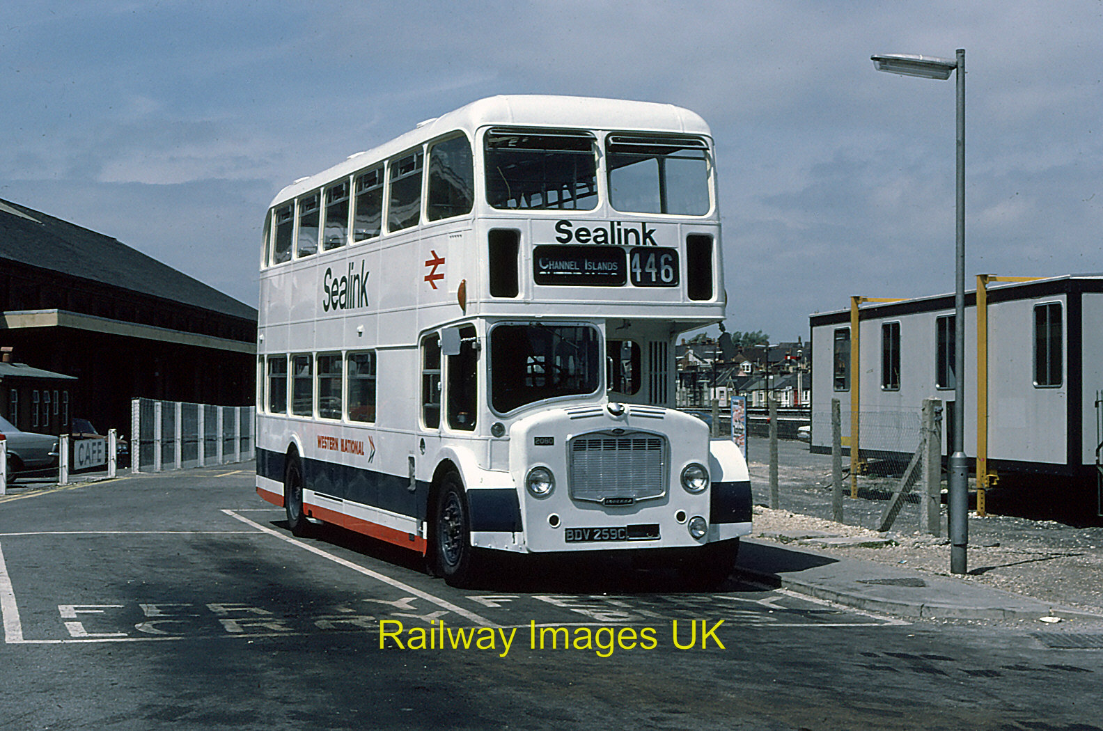Bus Photo 6x4 Western National bus in Sealink colours Weymouth c1978 | eBay