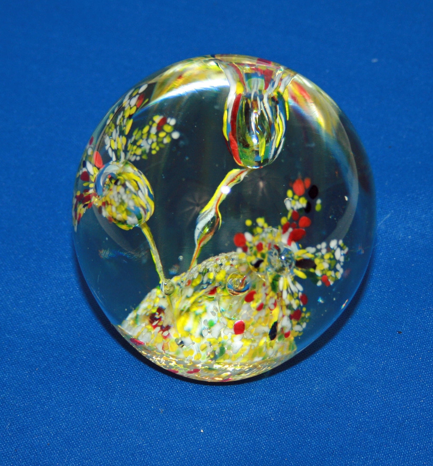Vintage Multi-Colored Triple Trumpet Flower Paperweight Glass presse ...