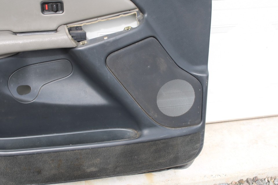 99-02 GMT 800 - Interior Door Trim Panel Driver Side Graphite Tan Two ...