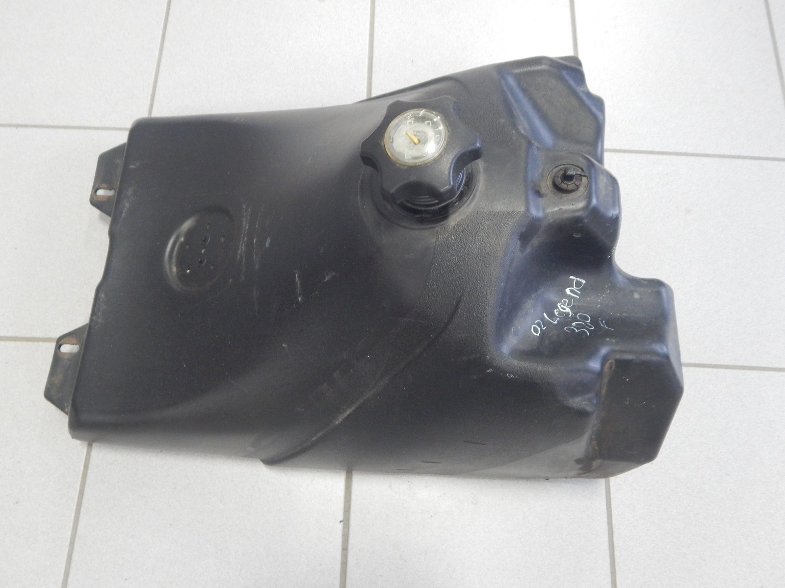 Ski-Doo Snowmobile 2000-2004 MX Z Summit Legend Fuel Tank - 513032987 ...