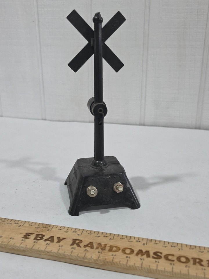 As Is Marx #417 O Gauge Bell Ringing Crossing Signal Read Desc. | eBay