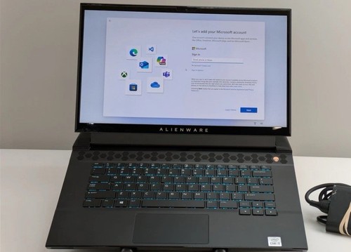 Alienware m15 R3 i7 32GB RAM 1TB SSD 15.6" FHD 300Hz RTX 2070 SUPER ...