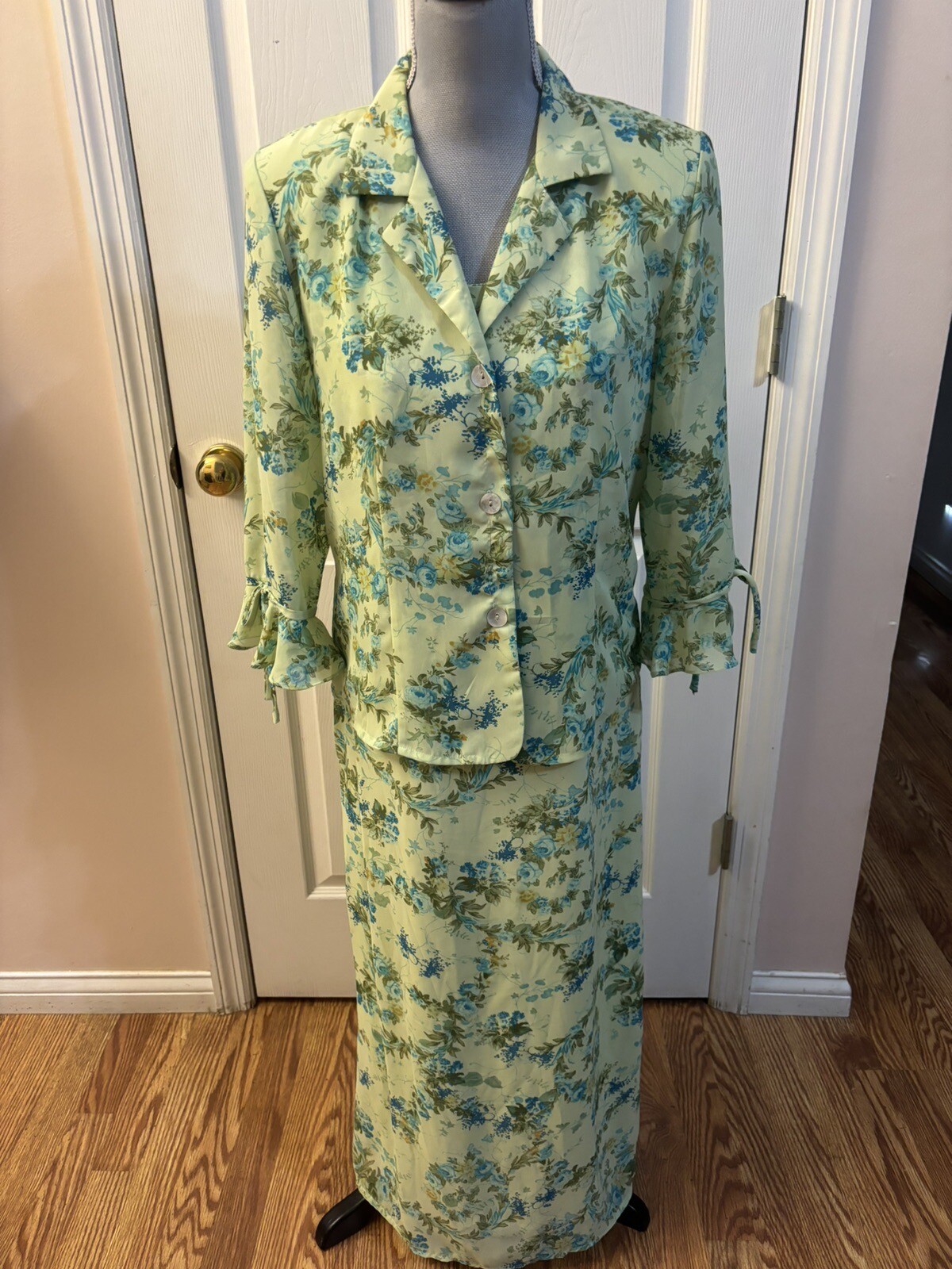 STUDIO 1 WOMEN'S FLORAL MIDI DRESS SIZE 10 WITH MATCHING Jacket | eBay