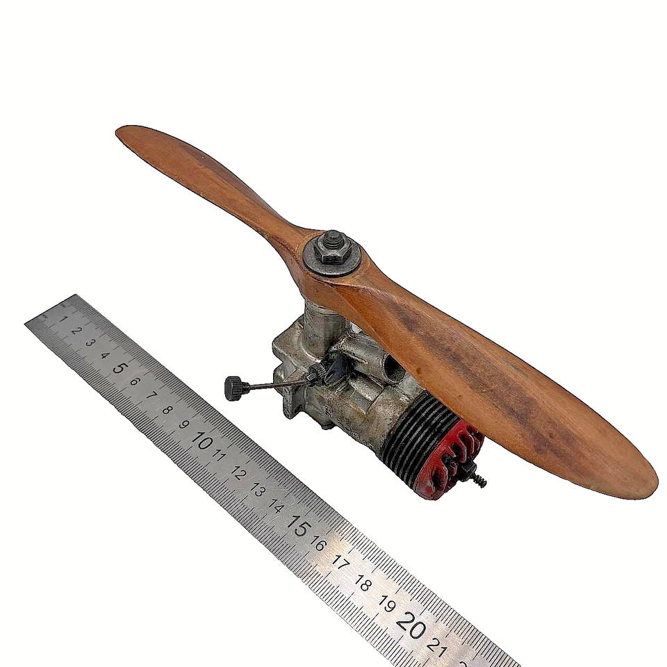 McCoy 35 Red Head Vintage Model Airplane Radio Control Engine Propeller ...