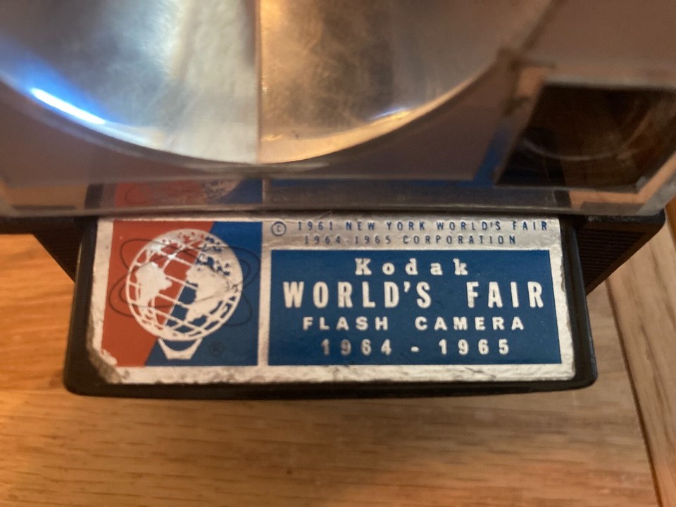 Vintage KODAK New York WORLD'S FAIR FLASH CAMERA 1964-65 Collectible | eBay