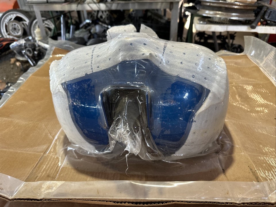 Harley Dyna Superglide CENTERFILL Tsport Fxdx Fxdxt Gas Tank Fuel NOS ...
