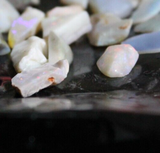 Premium Australian Rough Opals that all SPARKLE 350ct Coober Pedy ...