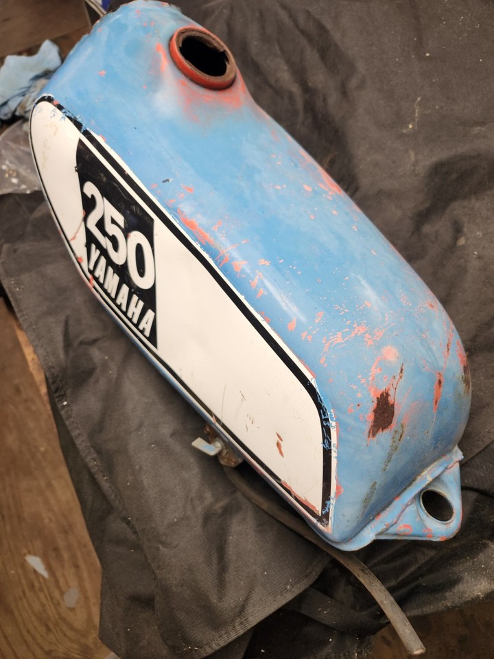 Yamaha 1975 DT250 Gas Tank DT 250 with Petcock 75 | eBay