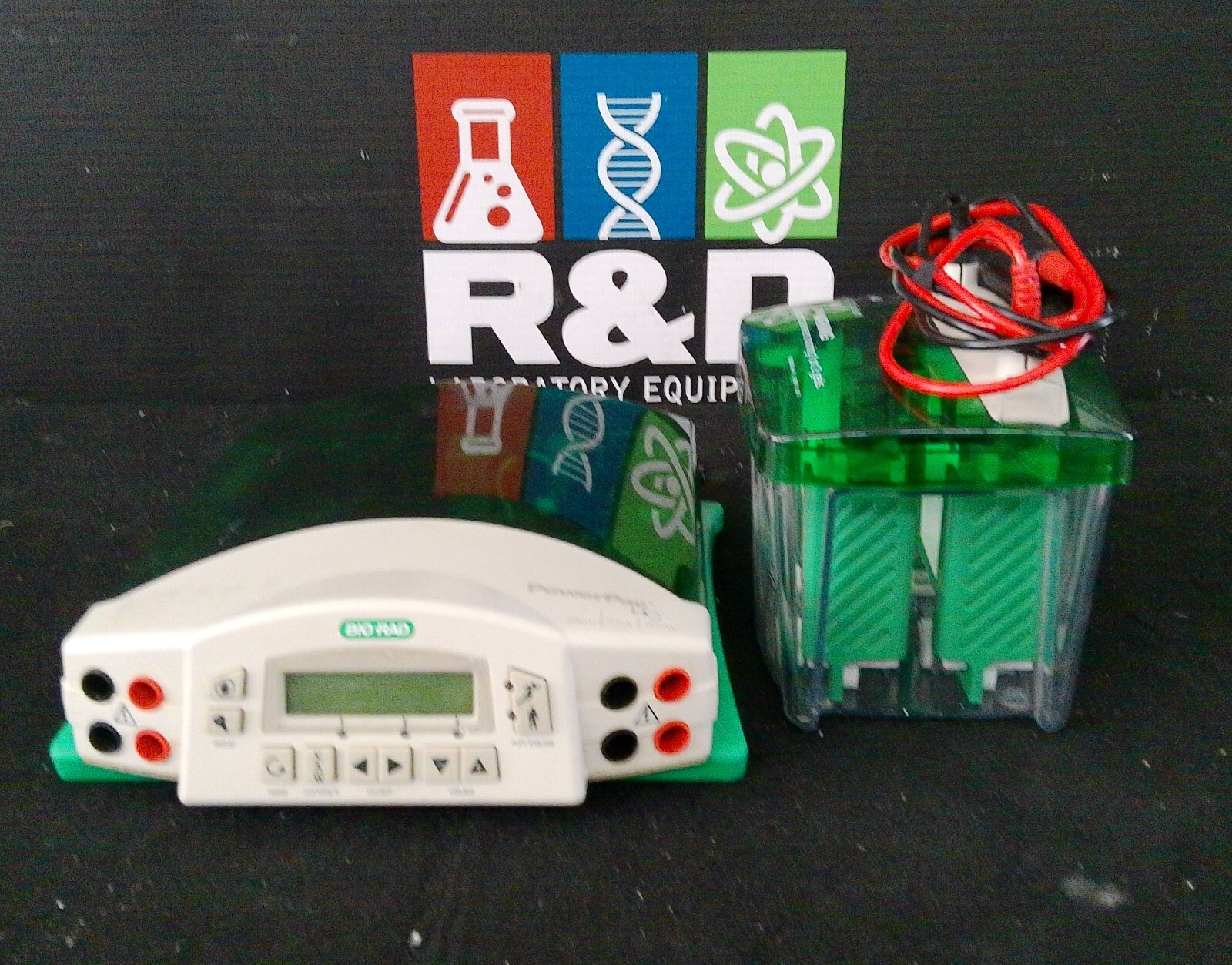 Bio-Rad PowerPac HC Electrophoresis Power Supply w/ Mini Protean Tetra ...