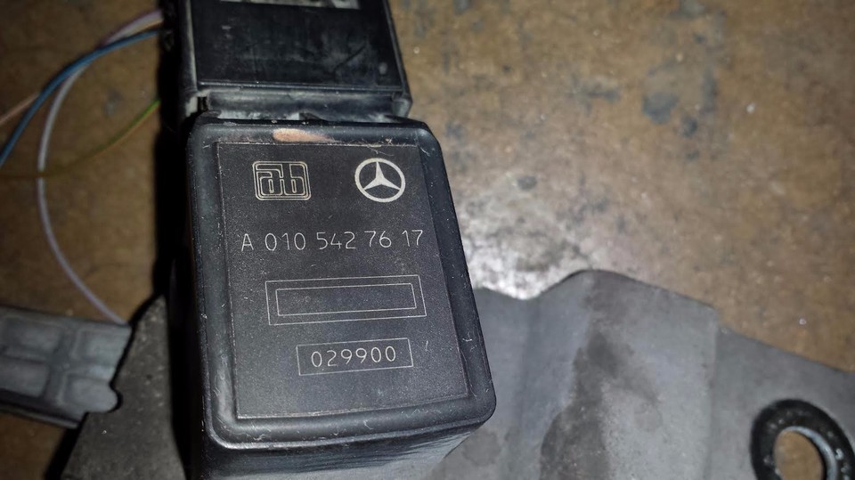 1999-06 Mercedes S500 S430 W220 RIGHT FRONT SUSPENSION LEVEL SENSOR ...